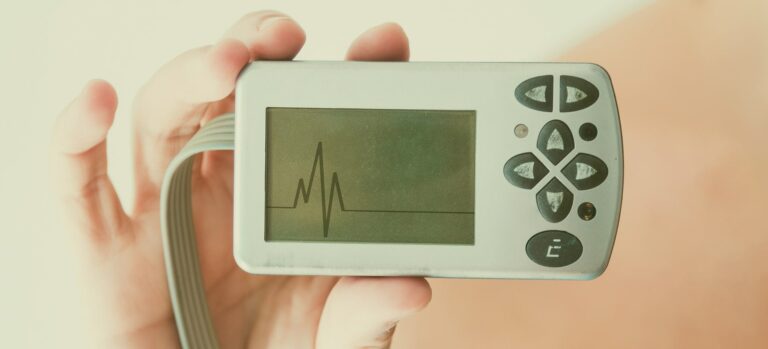 Holter monitoring - Grand Medical